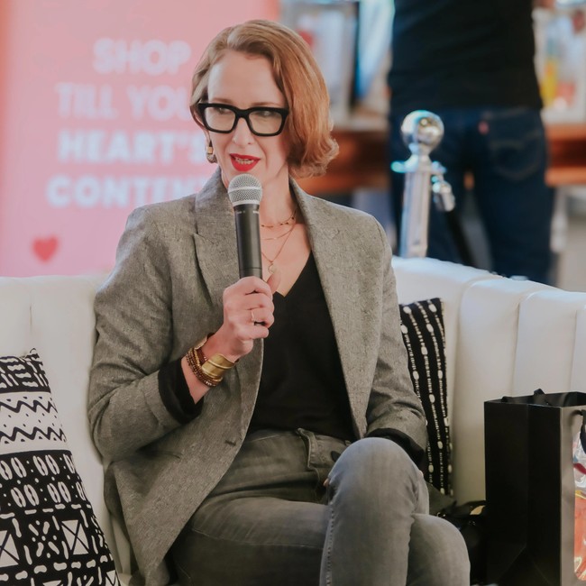 Ilse van der Merwe Lights Up V&A Waterfront with 'Timeless South ...